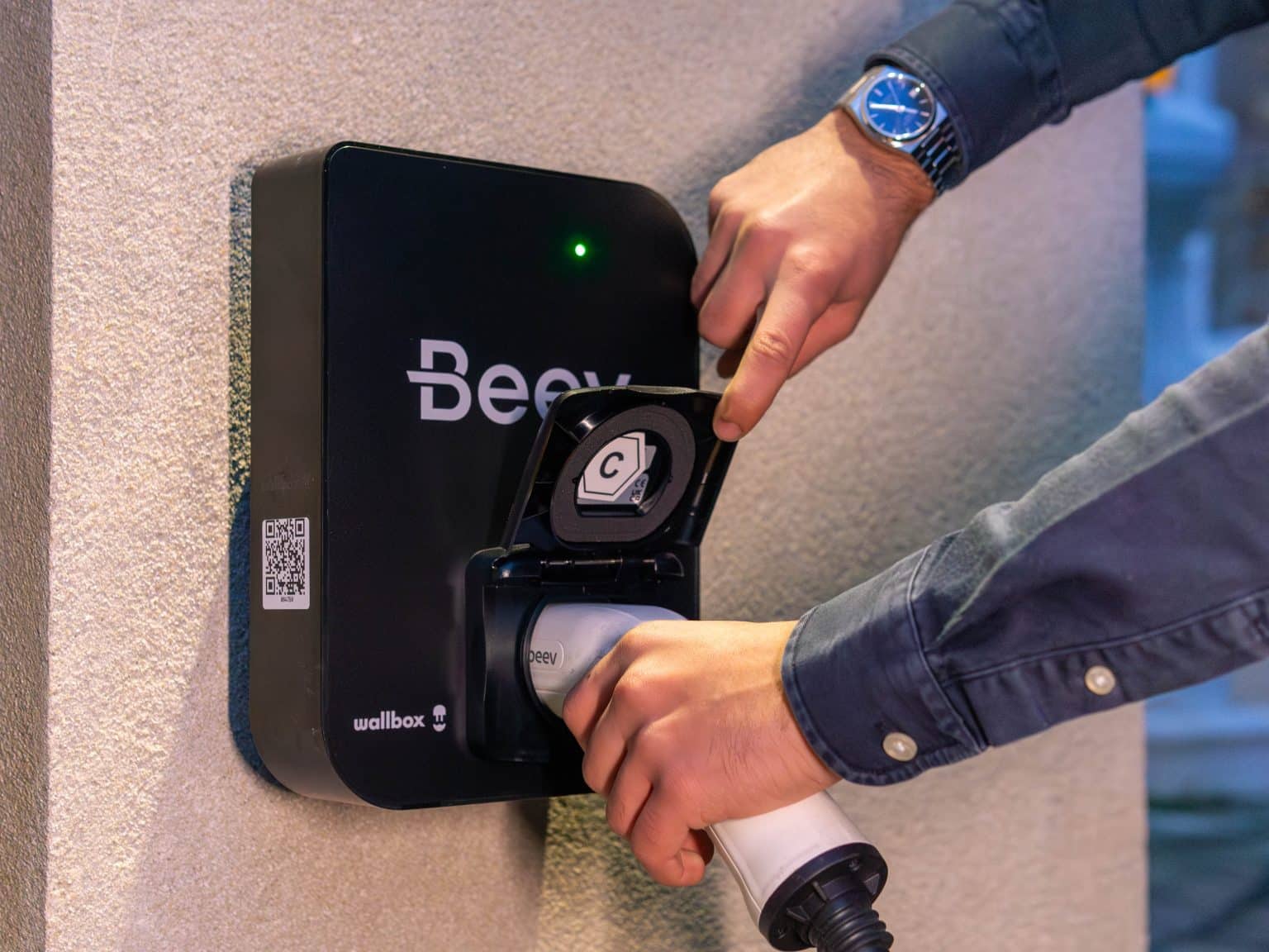 Tout savoir sur la recharge des voitures électriques : guide complet ...