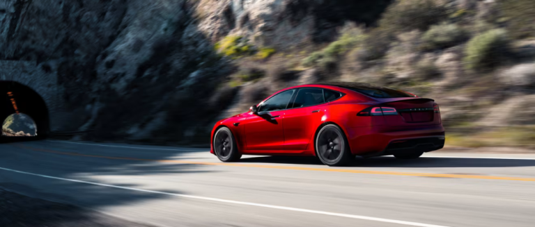 Top 10 des meilleures berlines électriques en 2024-2025 - Beev